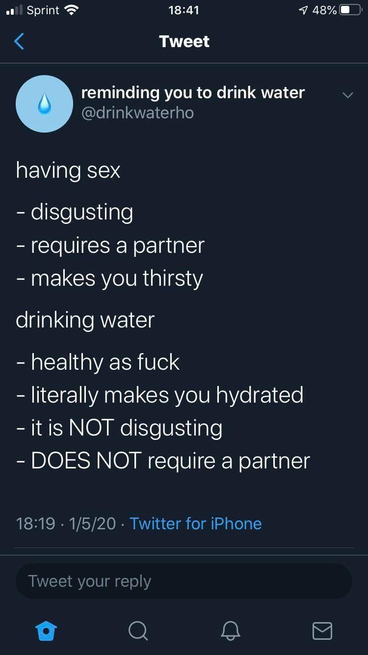 Stay hydrated ya’ll | Scrolller