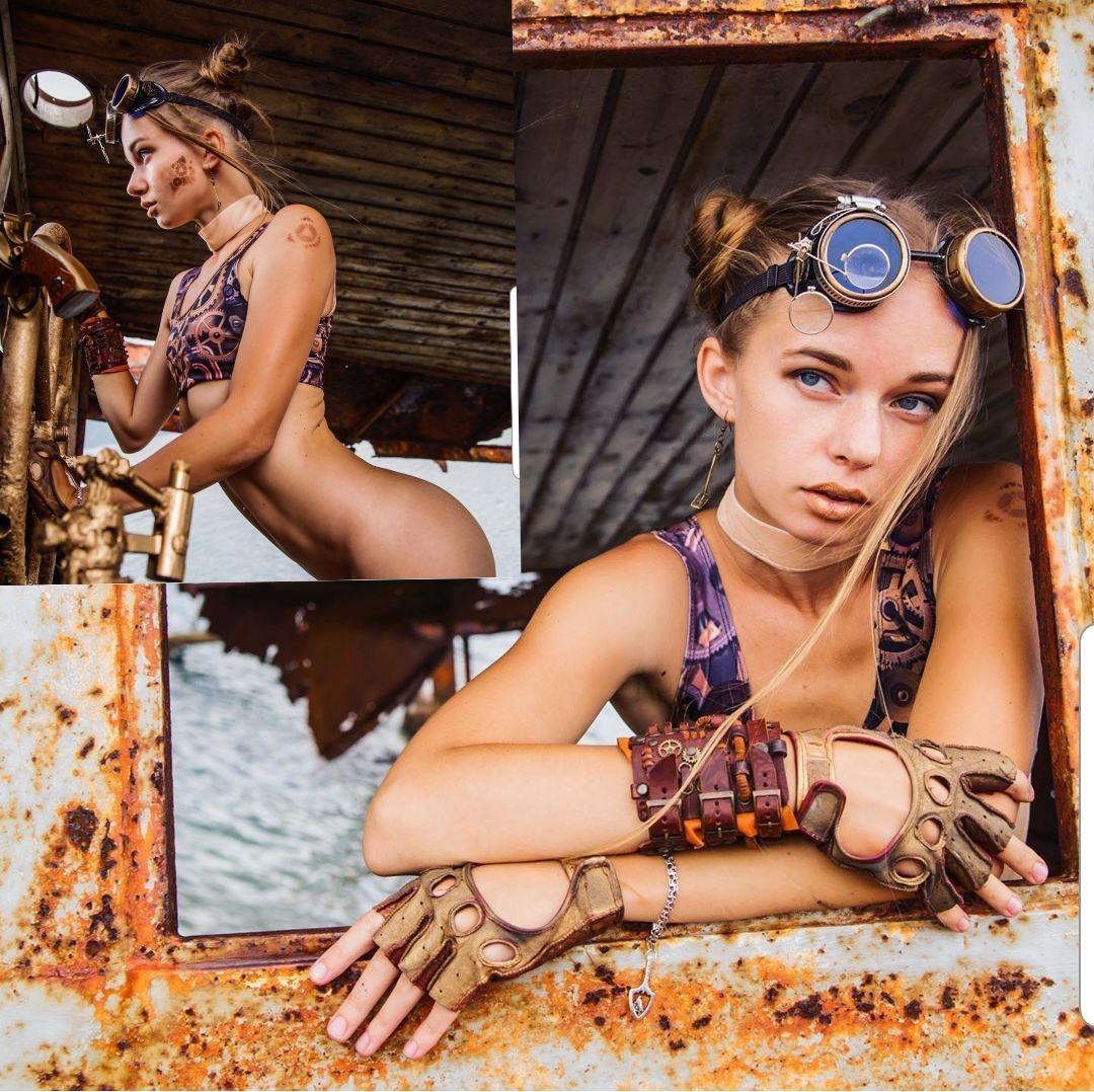 Steampunk Milena | Scrolller