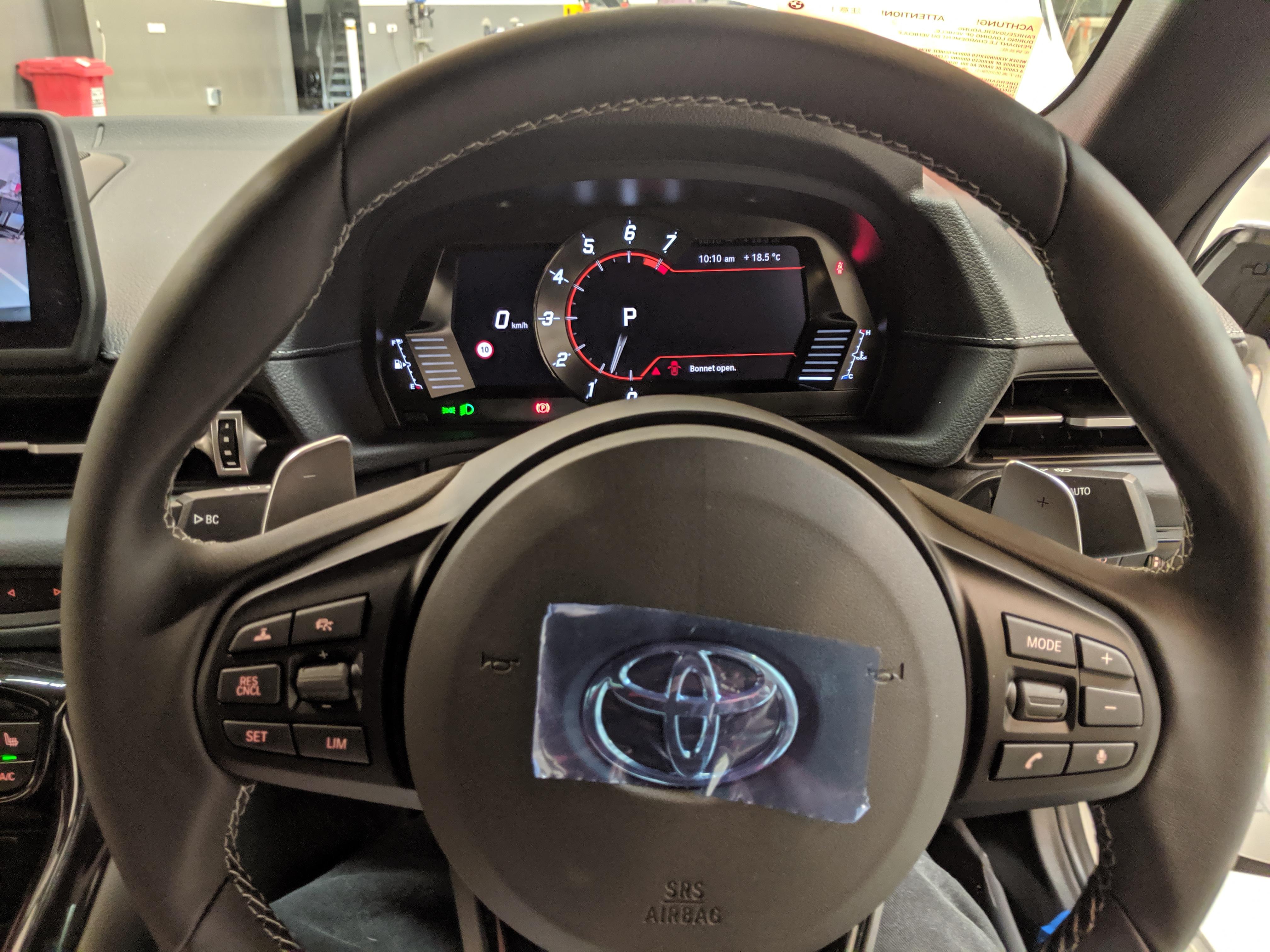 Steering wheel on the right (correct) side... | Scrolller