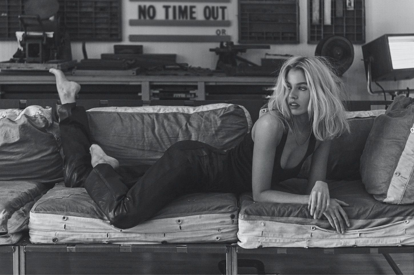 Stella Maxwell | Scrolller