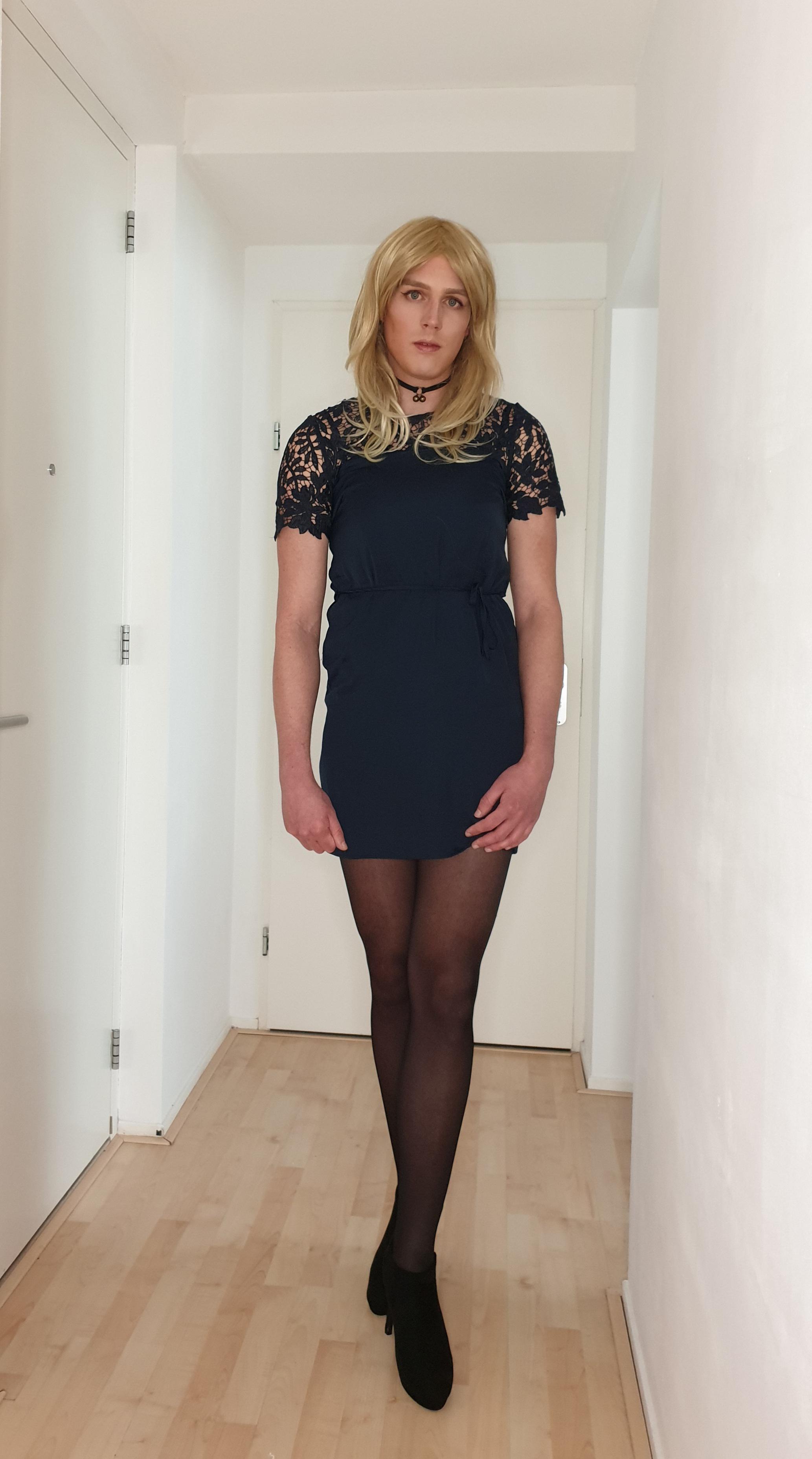 Step by step | Scrolller