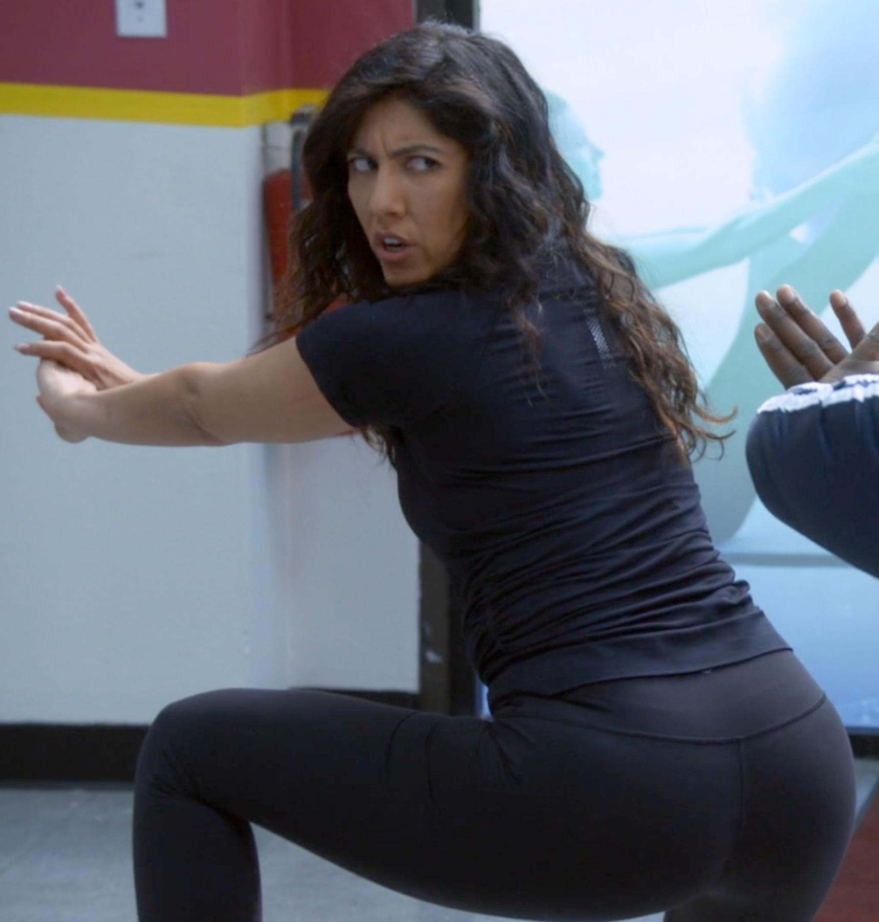 Stephanie Beatriz Scrolller