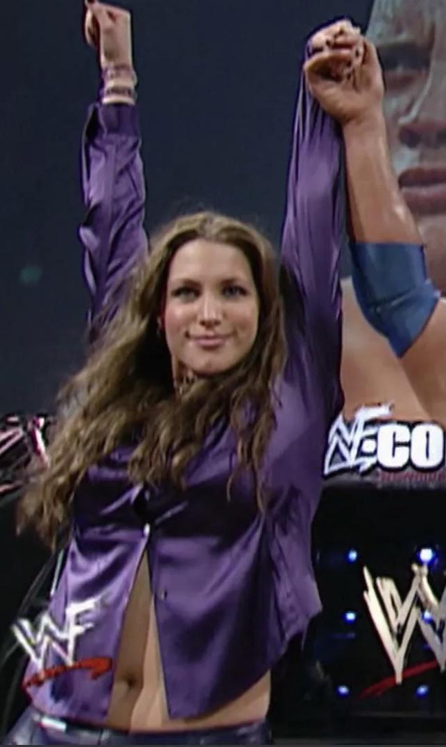 Stephanie McMahon (Showing Belly) | Scrolller