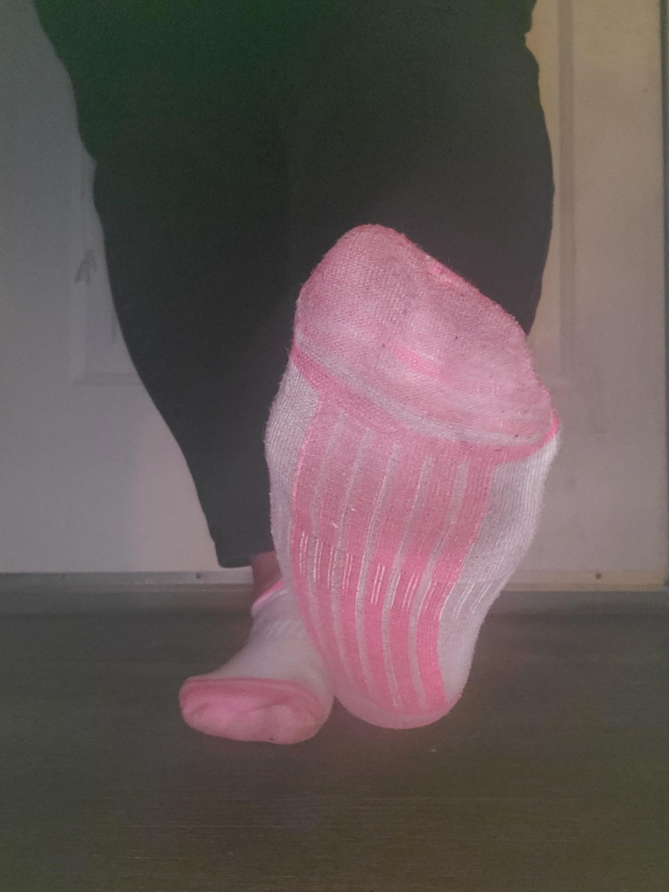 Stepping and crushing your little dicklet | Scrolller