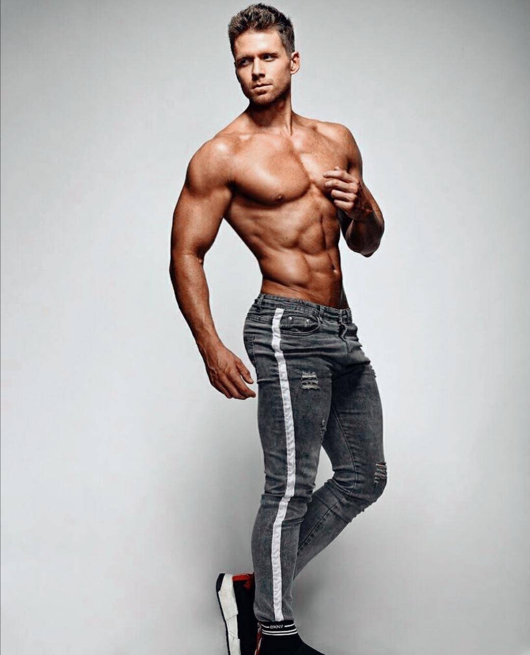 Steven Dehler | Scrolller