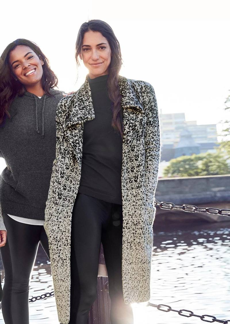 Still in black, still looking good | Scrolller