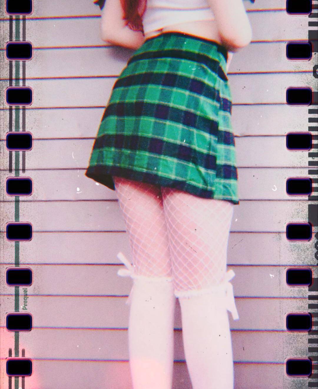 Stocking and fishnet combo! | Scrolller