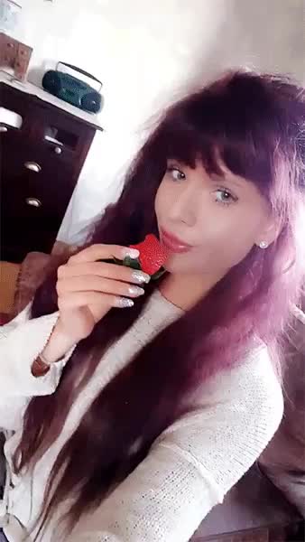 Strawberry | Scrolller