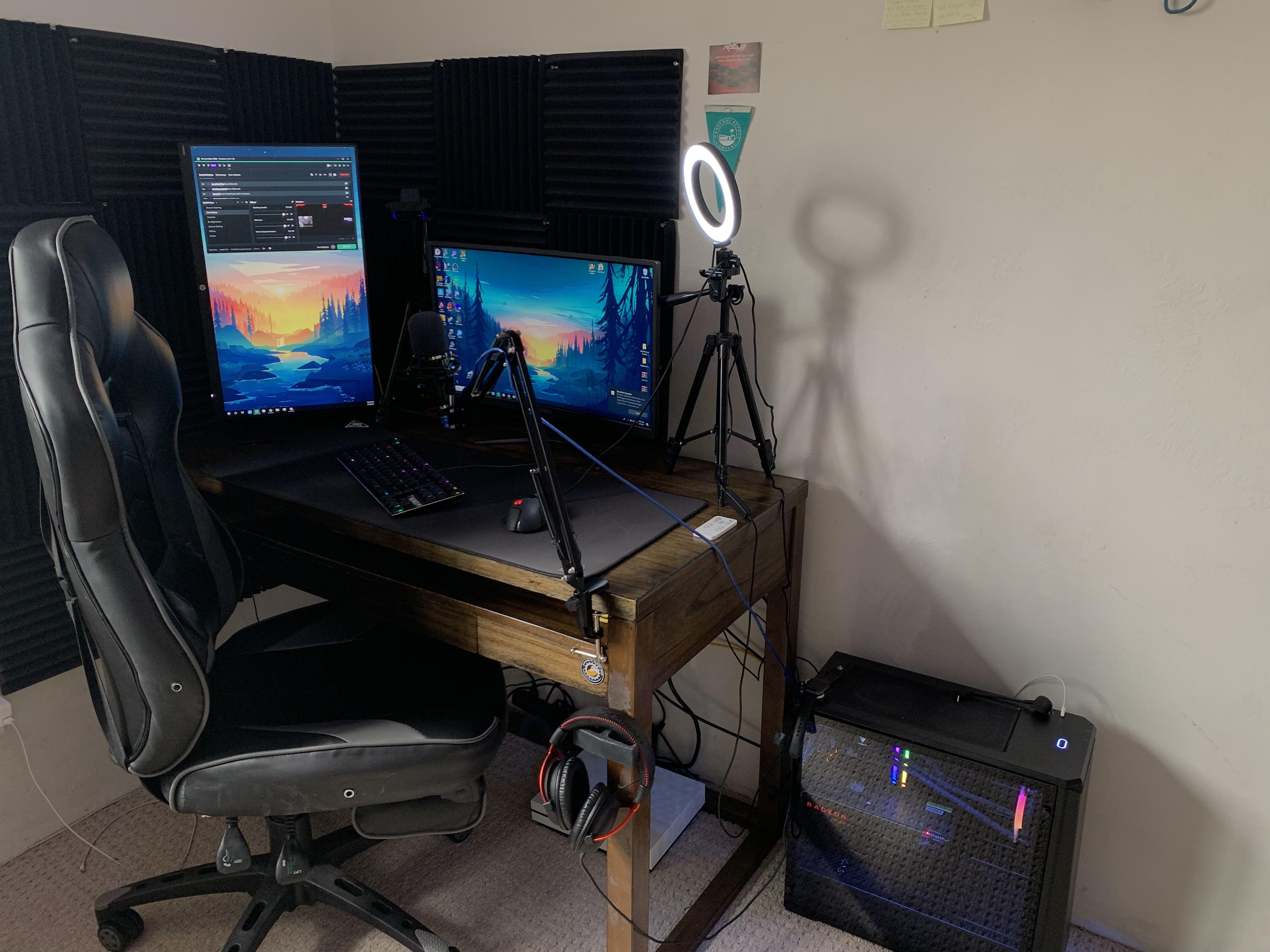 Streaming/Gaming setup | Scrolller