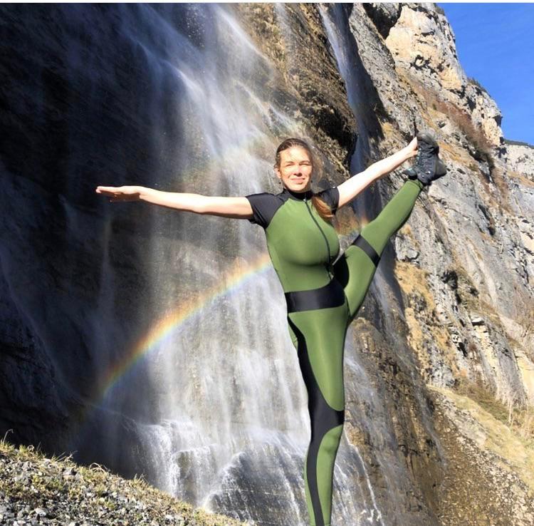 Stretch! | Scrolller