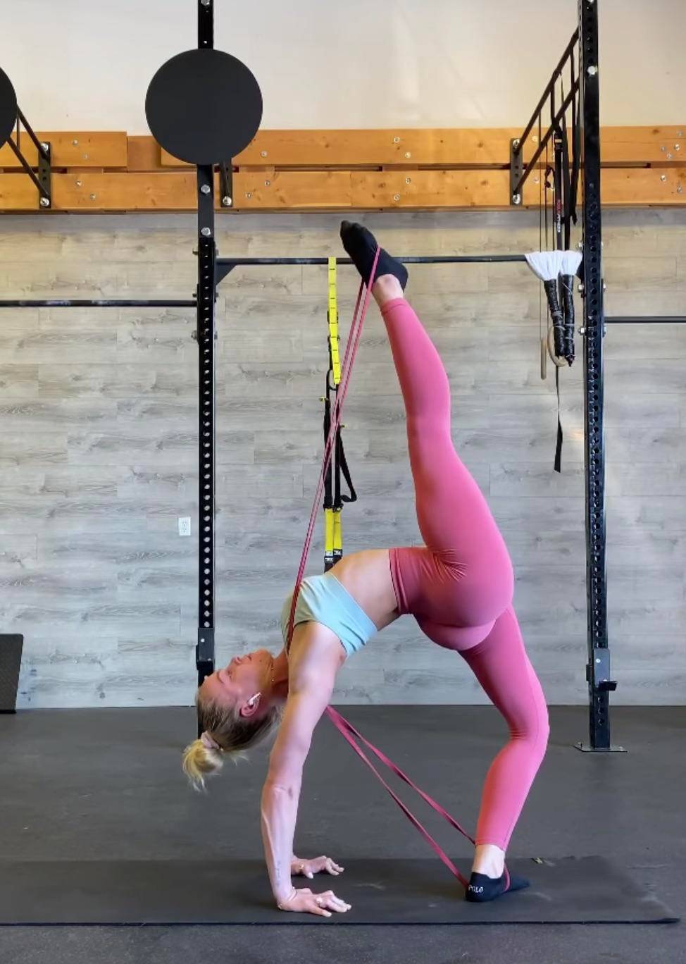 Stretching | Scrolller