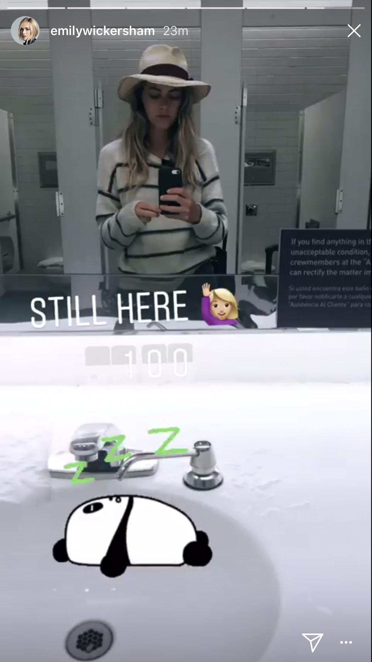 Stuck in the airport | Scrolller