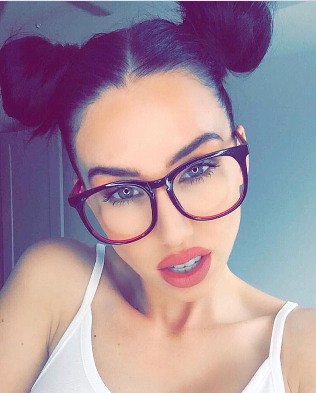 Study Hard | Scrolller