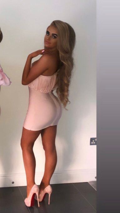 Stunning arse | Scrolller