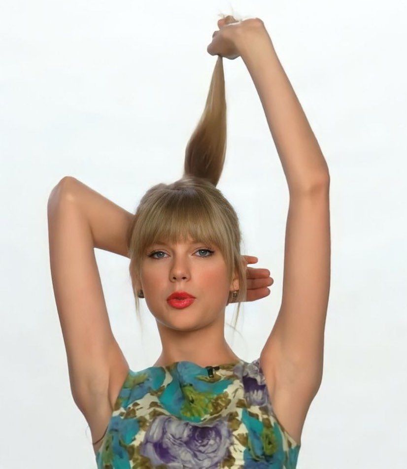 Stunning Goddess 😍 | Scrolller