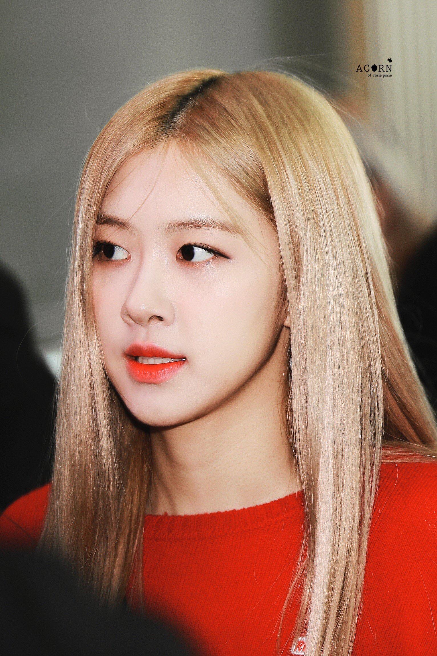 Stunning Rosé | Scrolller