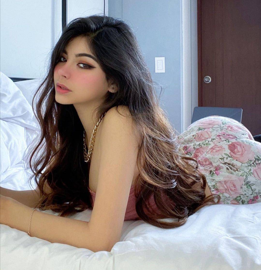 Su culito rico 💦💦 | Scrolller