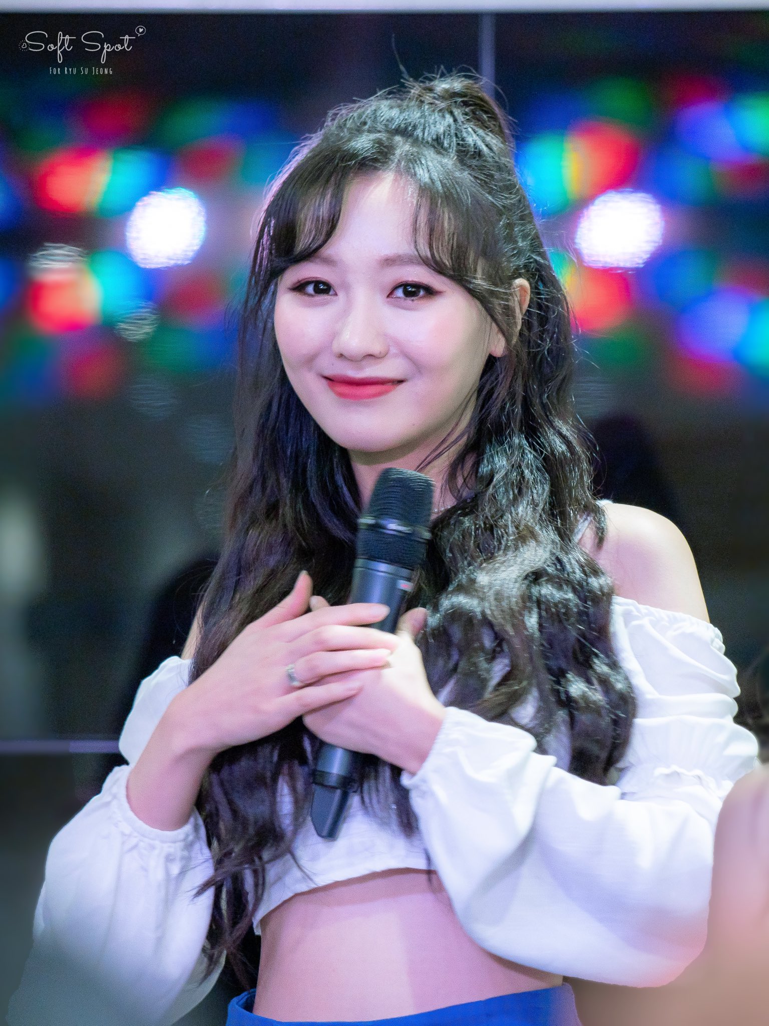 Sujeong | Scrolller