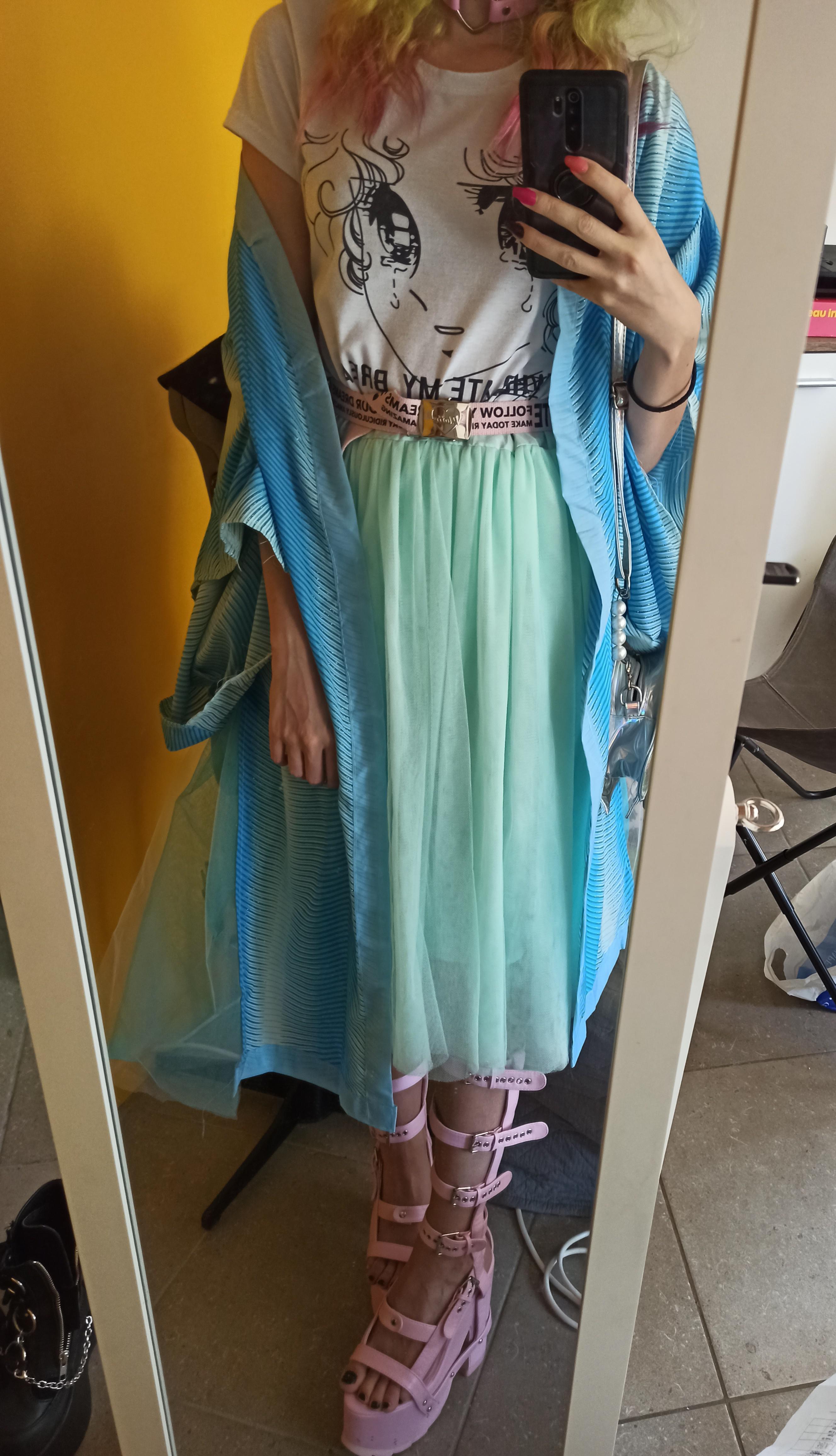 Summer colours | Scrolller