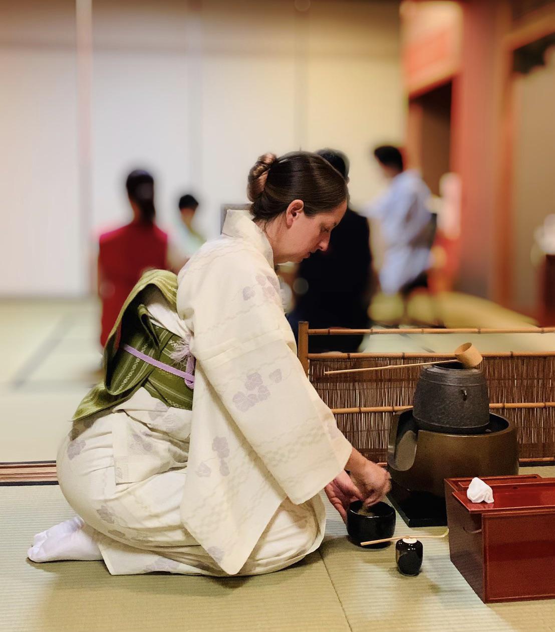 Summer kimono and tea ceremony | Scrolller