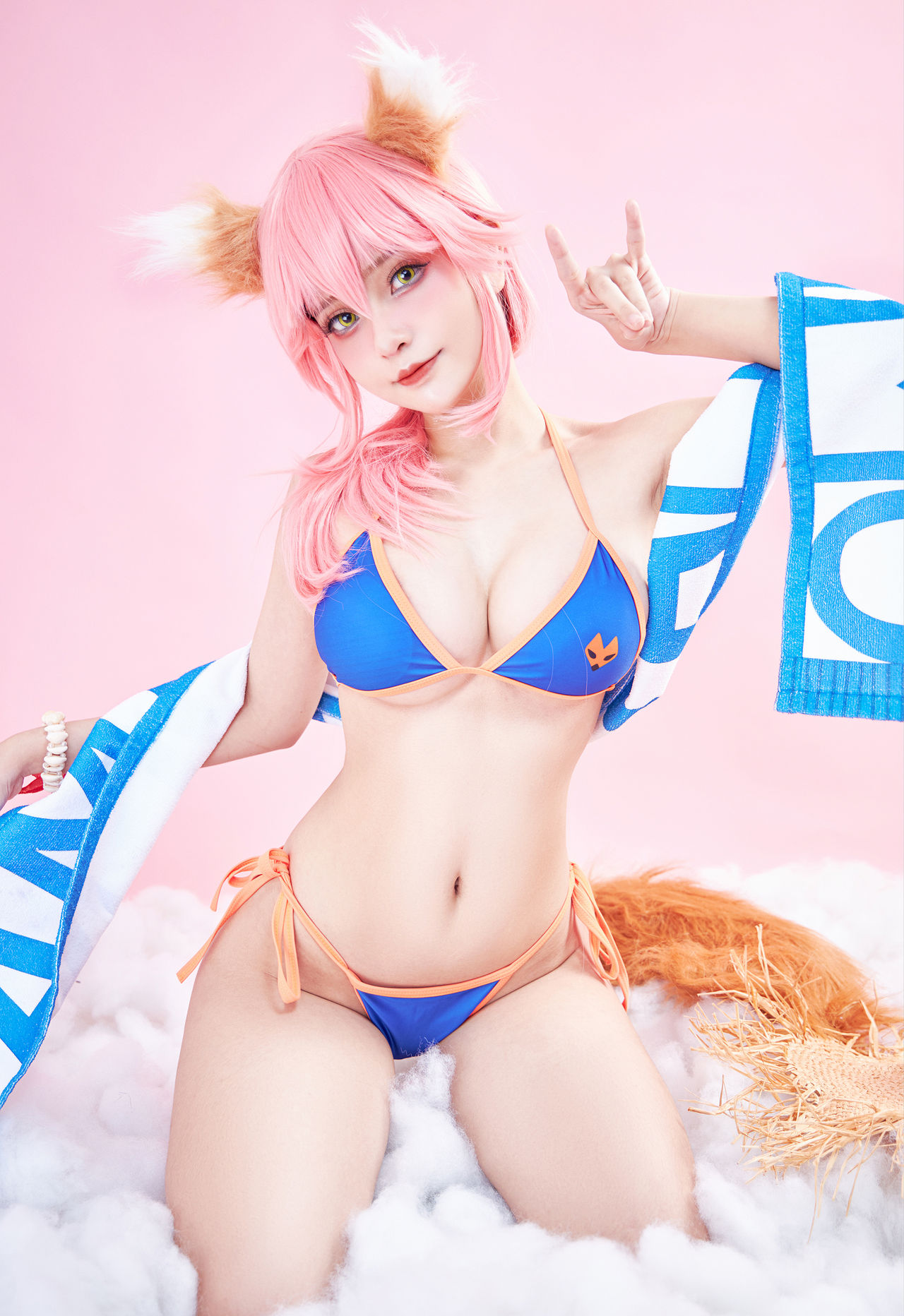 Summer Tamamo Cosplay by Azami | Scrolller