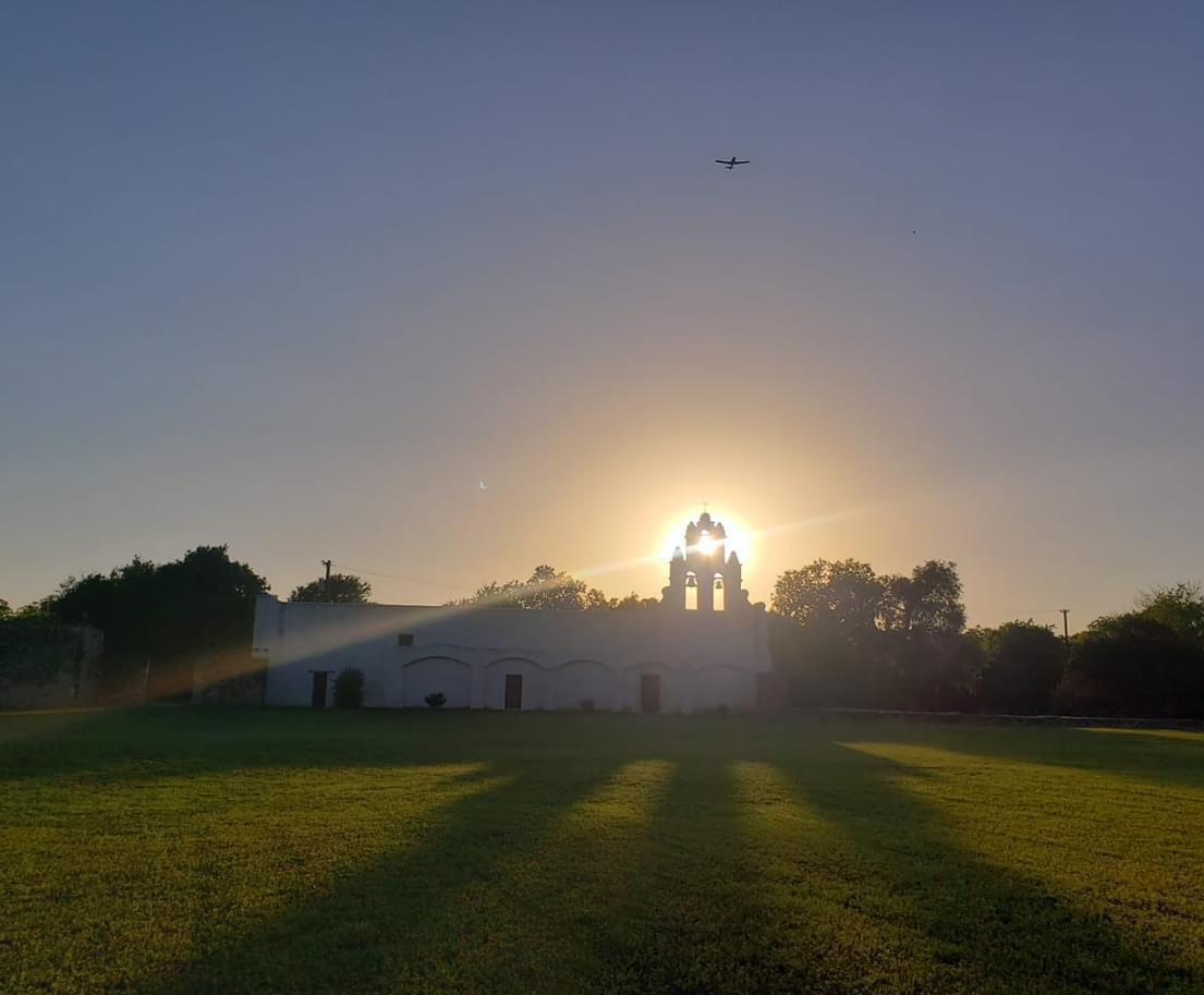 Sunrise at Mission San Juan, picture taken by Jacob Rux | Scrolller