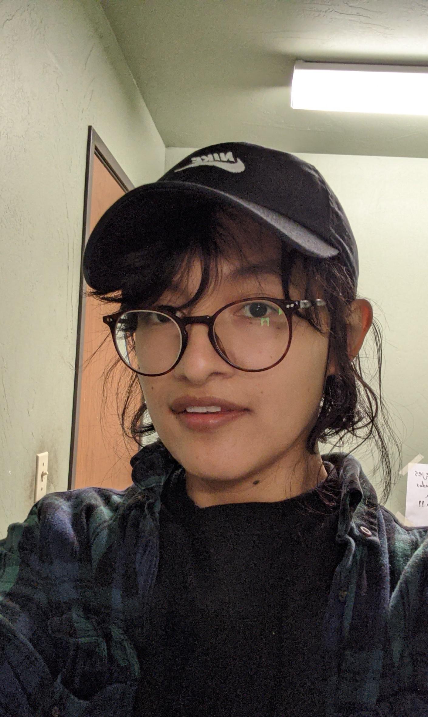 Sup cuties😉💜 | Scrolller