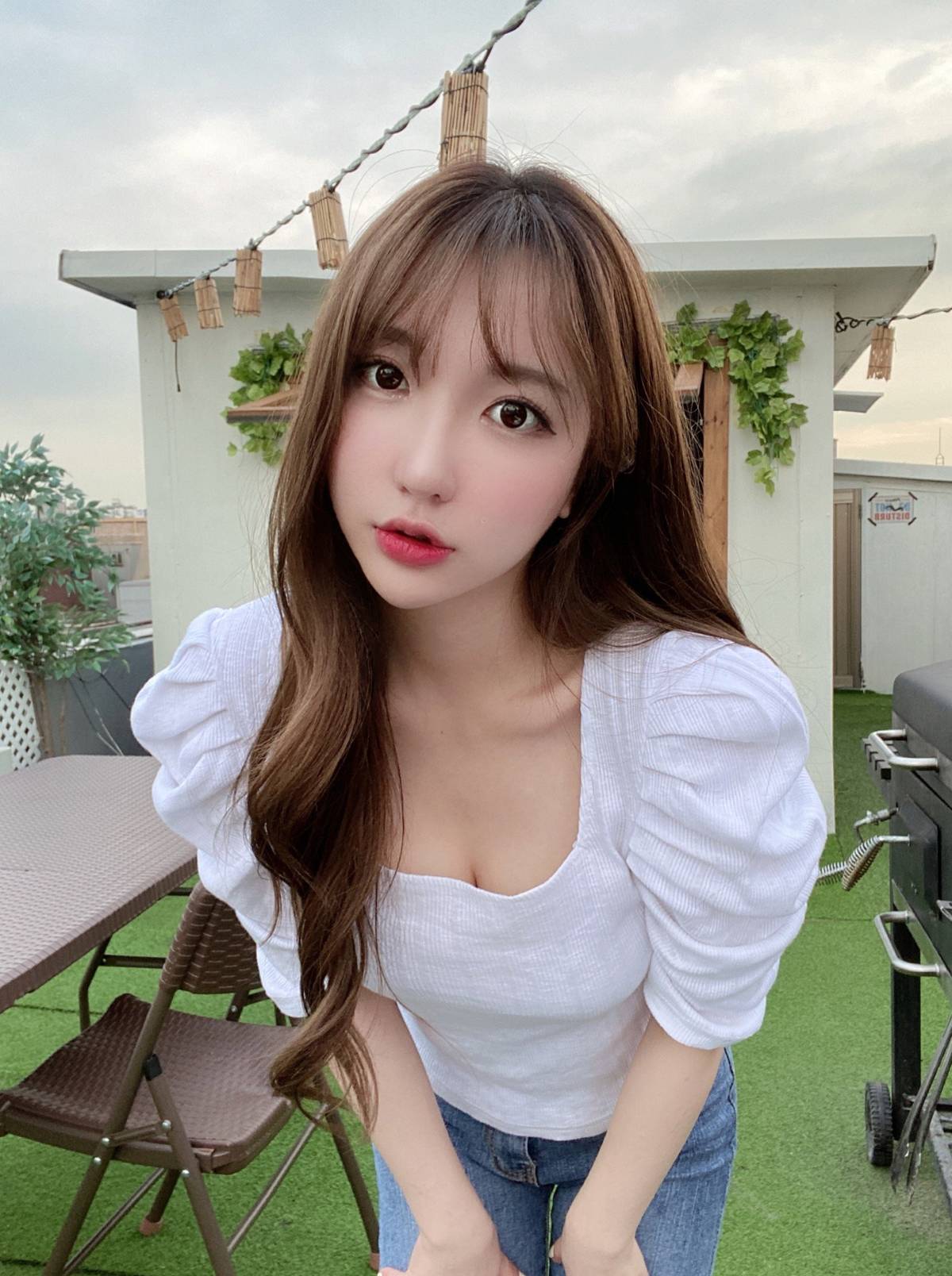 SUPER GIRLFRIEND MATERIAL YE EUN!!!!!!!!! SO FKINC CUTE | Scrolller