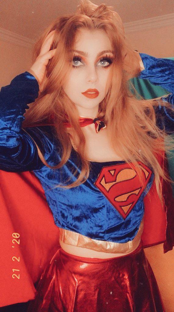 Supergirl Scrolller