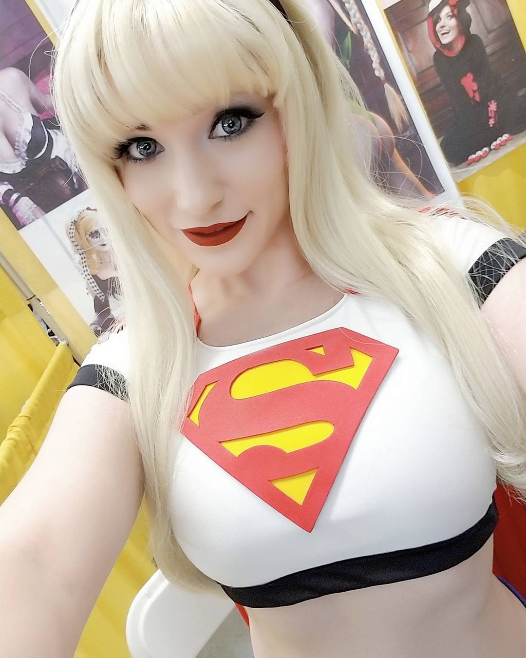 Supergirl | Scrolller