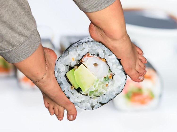 Sushi Time with my Favorite Chopsticks | Scrolller