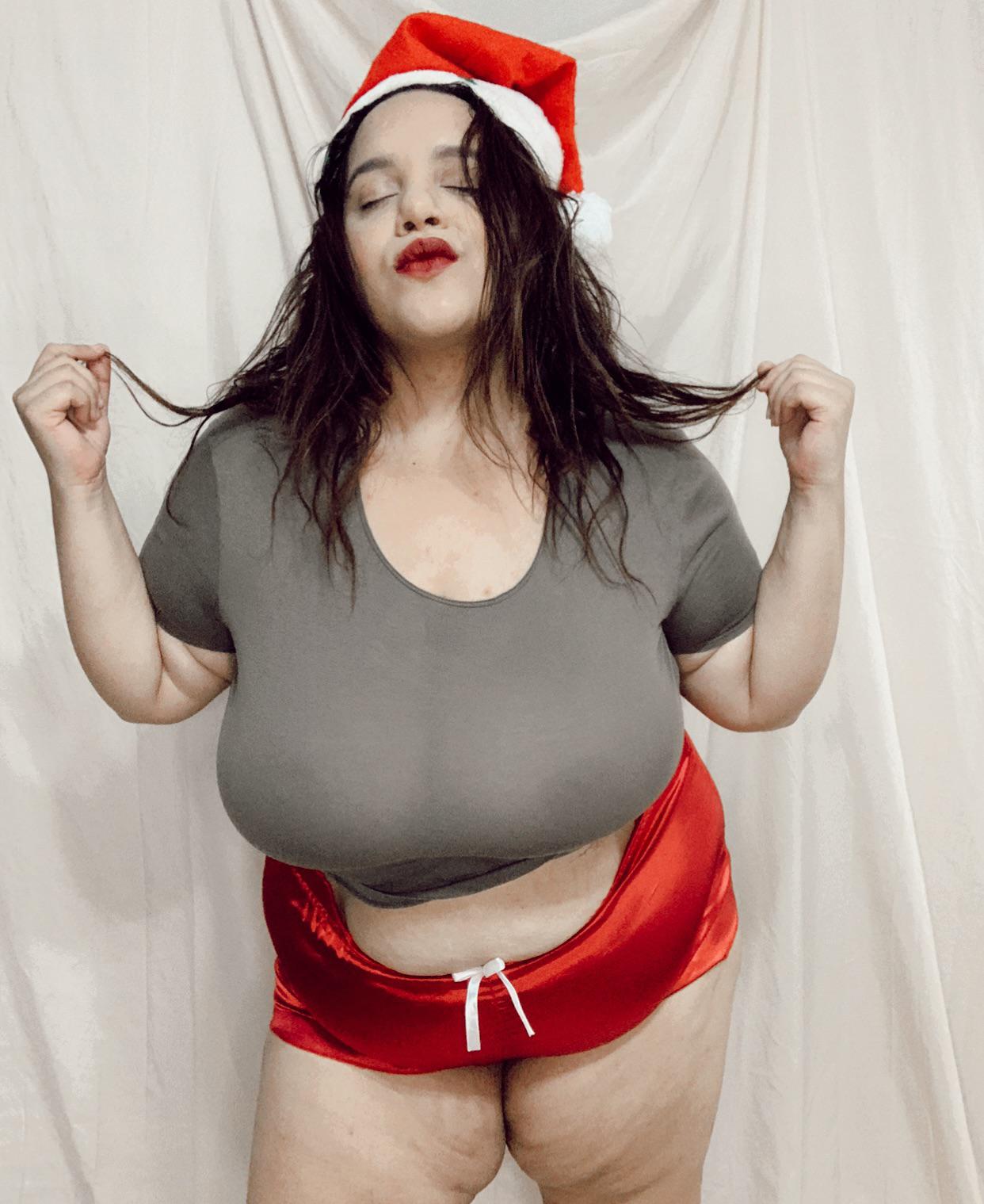 Sweet dreams 🎄😘🎁 | Scrolller