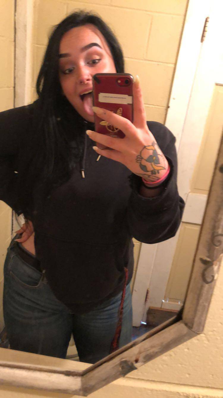 Tabitha 💜 | Scrolller