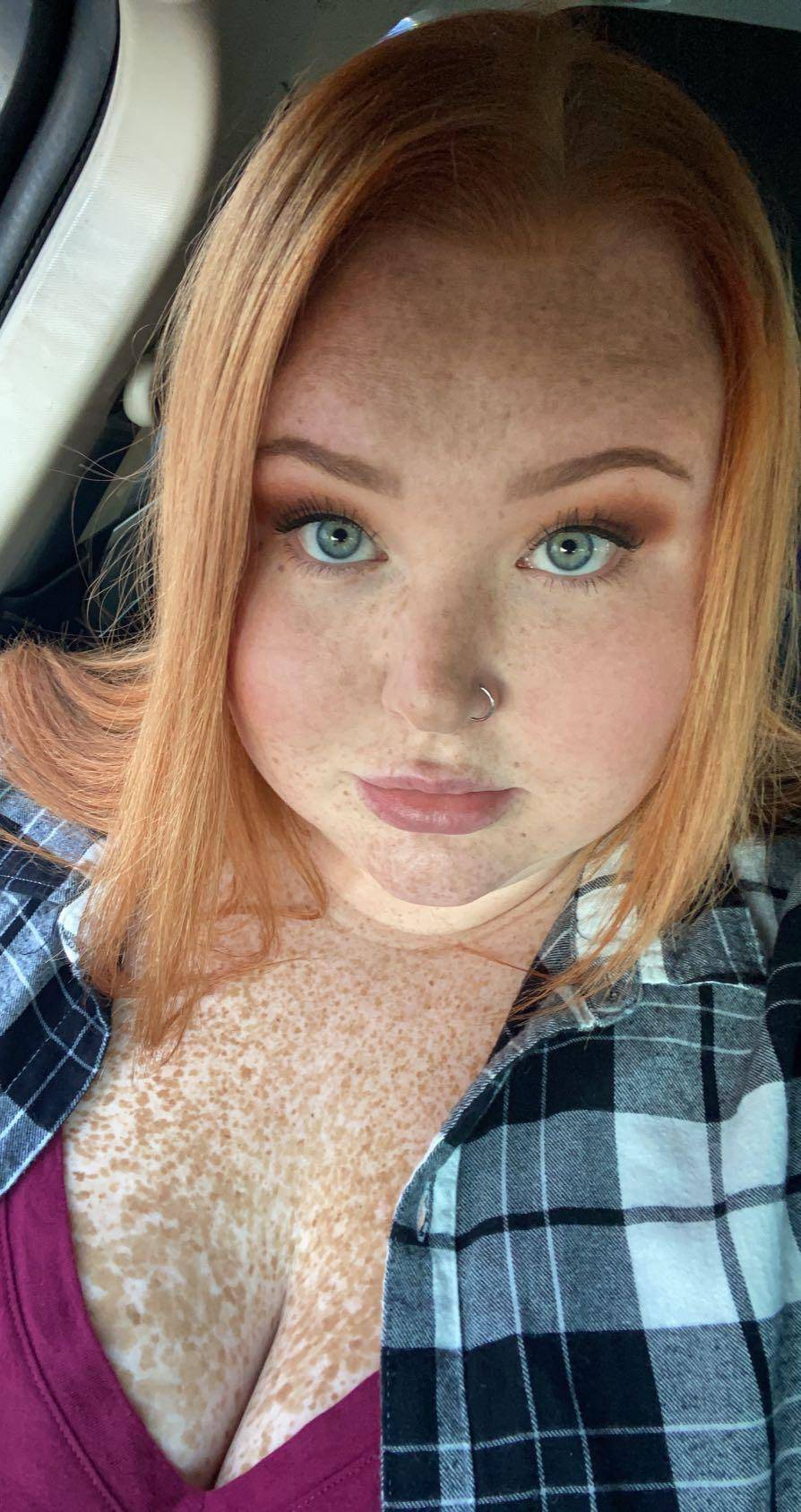 Taking applications for a cuddle buddy 😜 | Scrolller