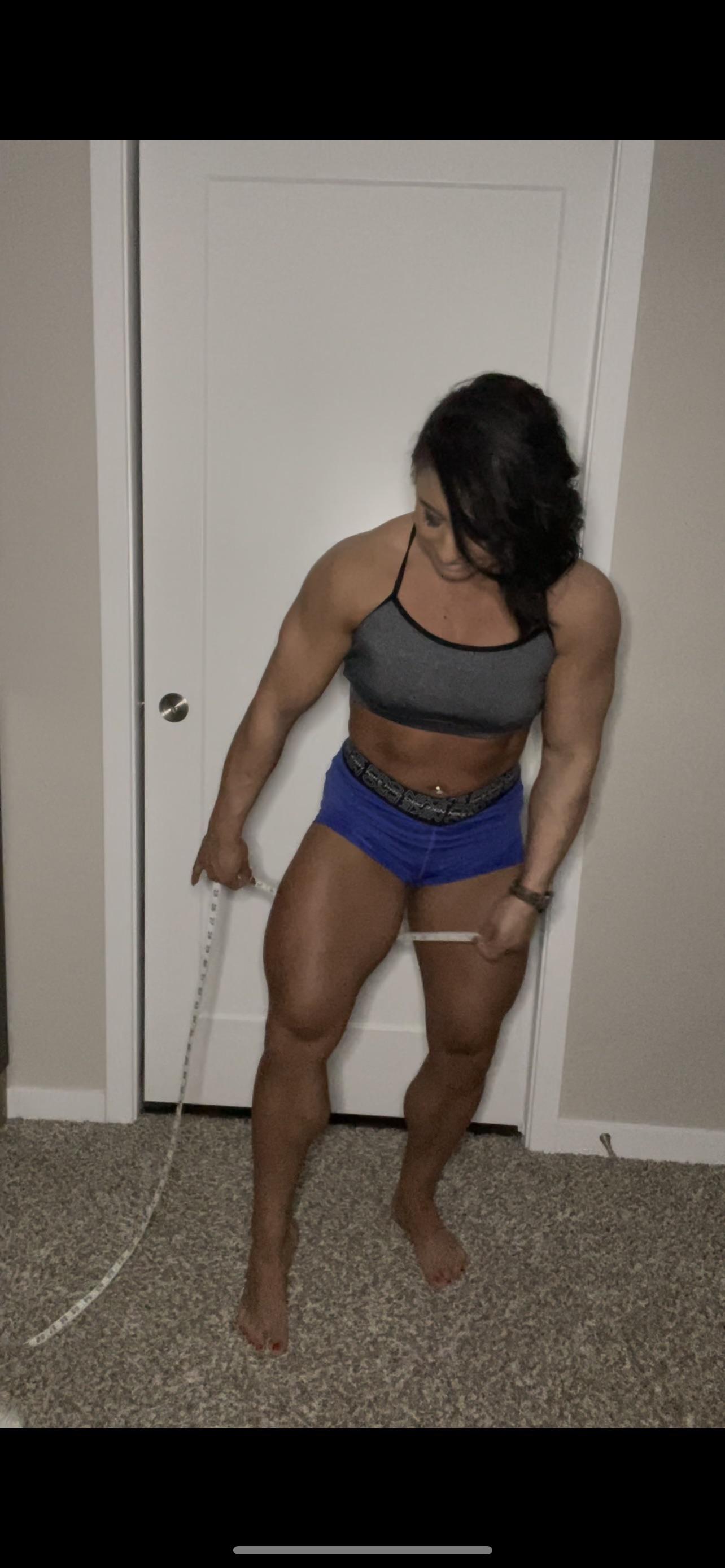 Taking measurements tonight 💪🏽 | Scrolller