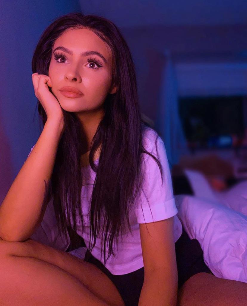 Talia Mar | Scrolller