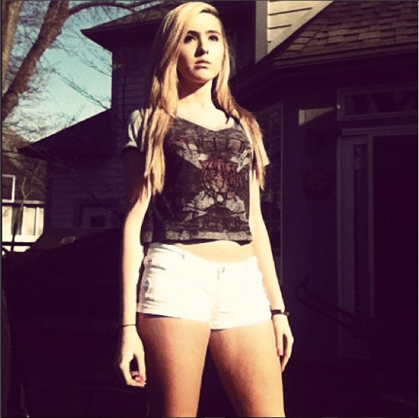 Tall skinny Barbie transforms into thick breeder | Scrolller