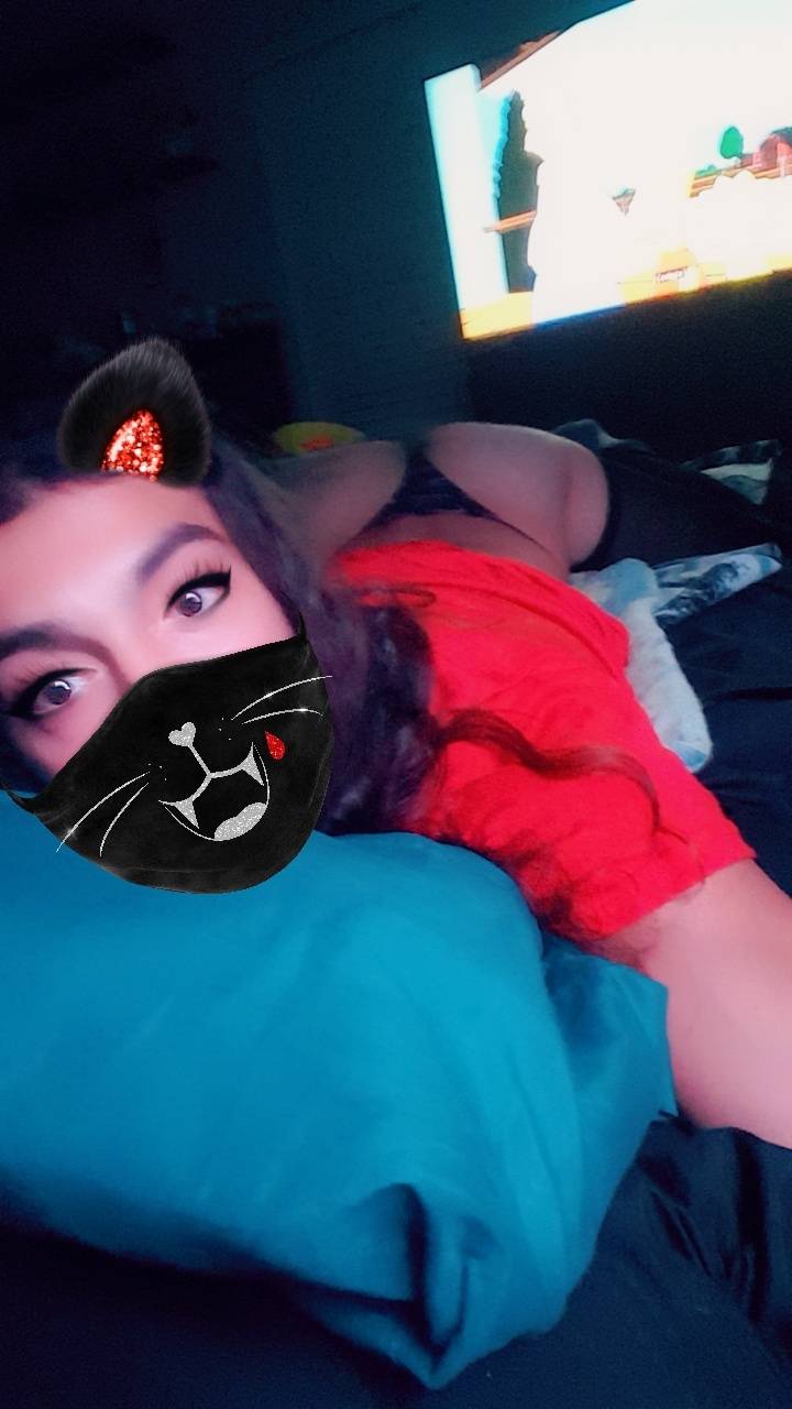 SNAPCHAT THONGWEARINSIS I need some BBC in my life | Scrolller