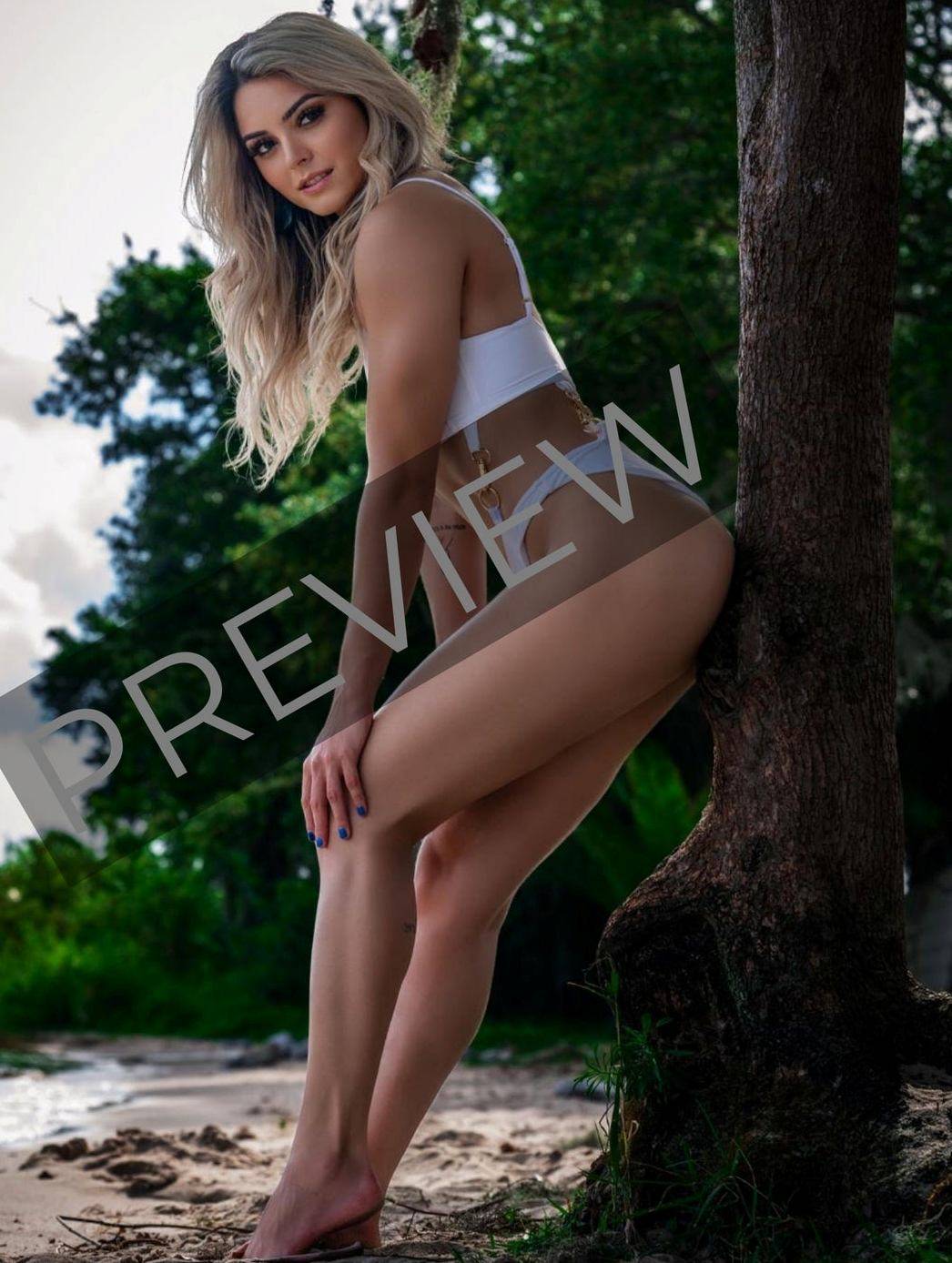 Tay Conti ... | Scrolller