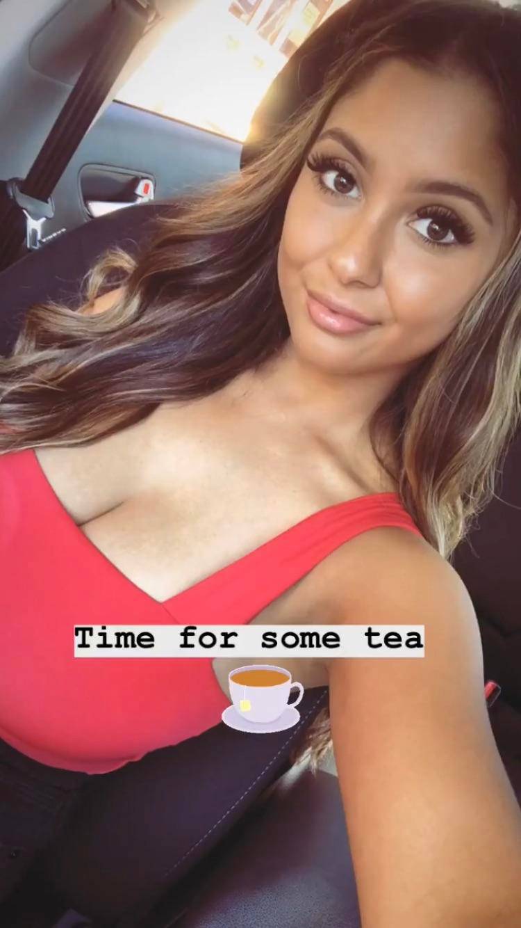 Tea Time | Scrolller