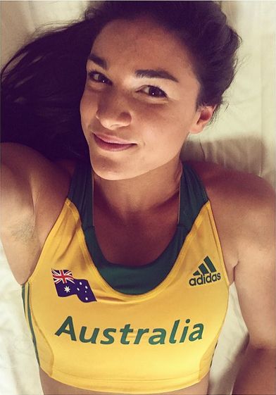 Team Australia | Scrolller