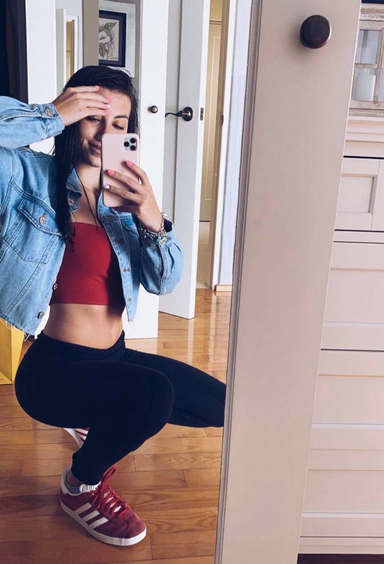 Team squat | Scrolller