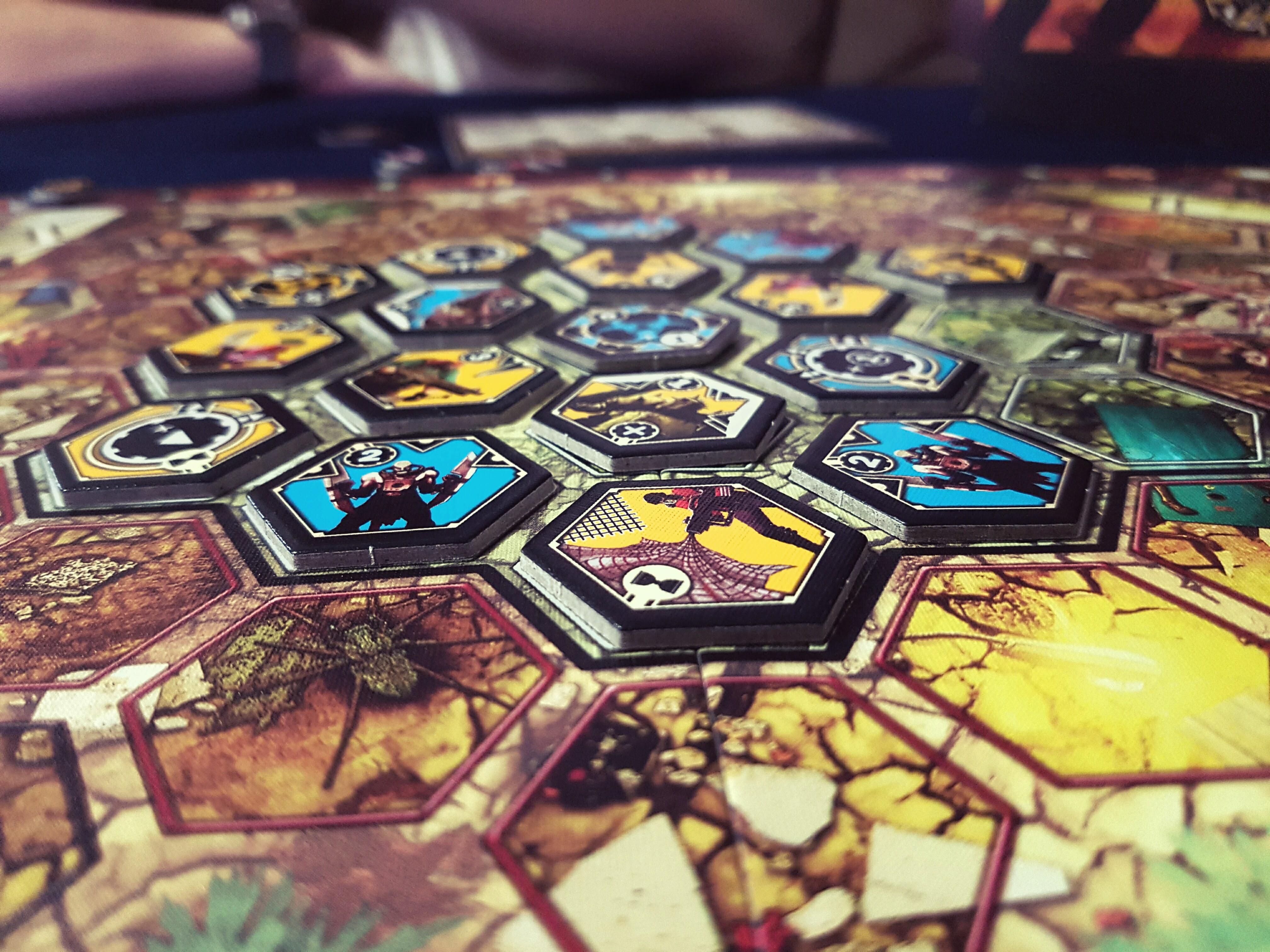 Tensions Rising [Neuroshima Hex!] | Scrolller