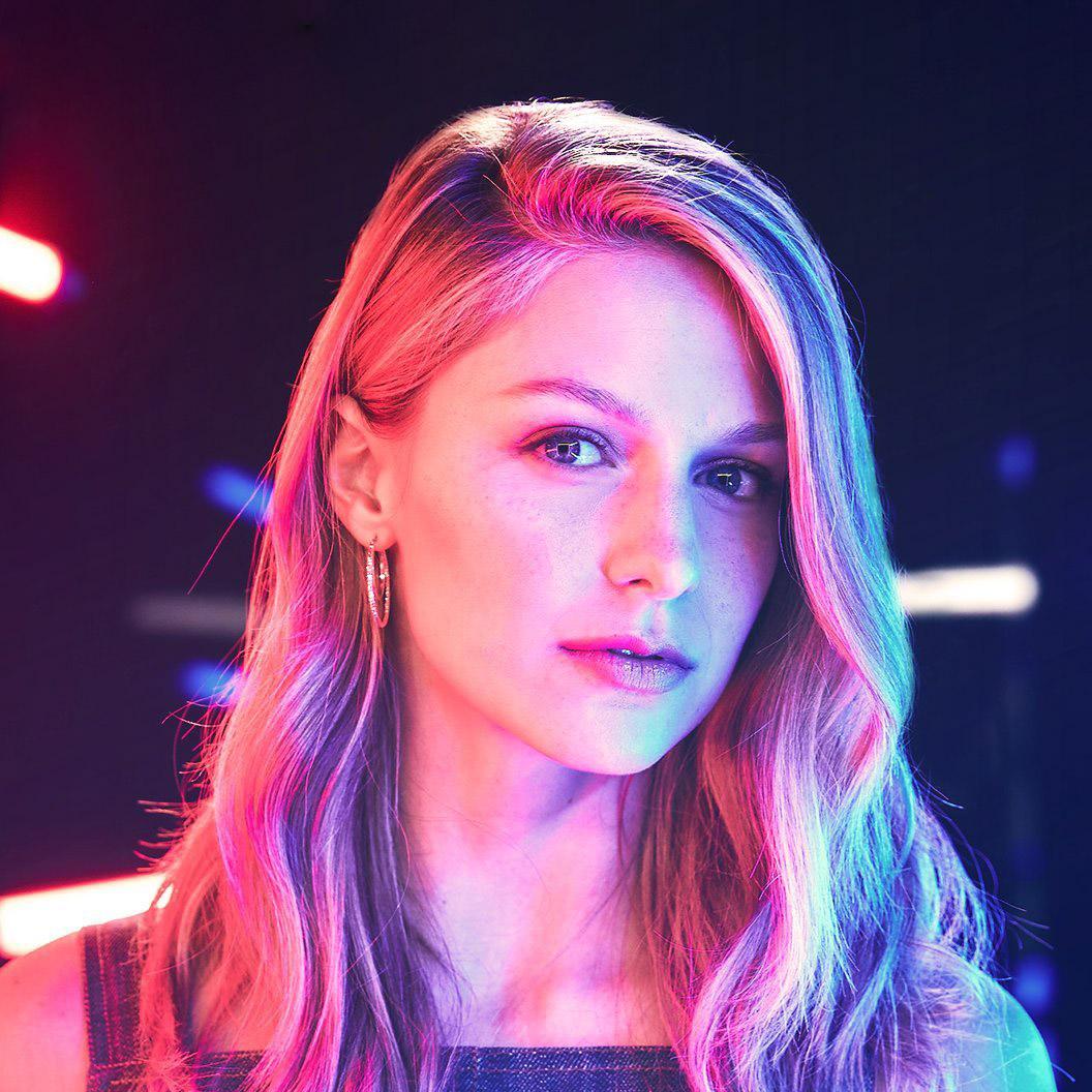 Textless promo pic for wallpaper use | Scrolller