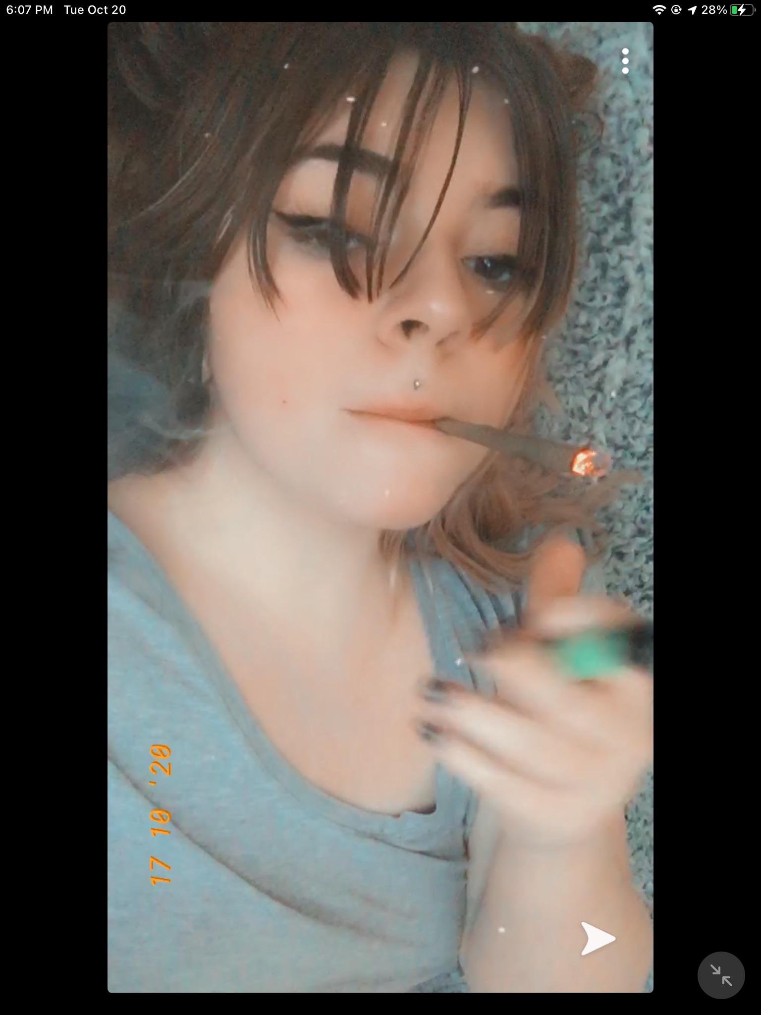 That Freshly lit blunt feeling 🤤😏 | Scrolller