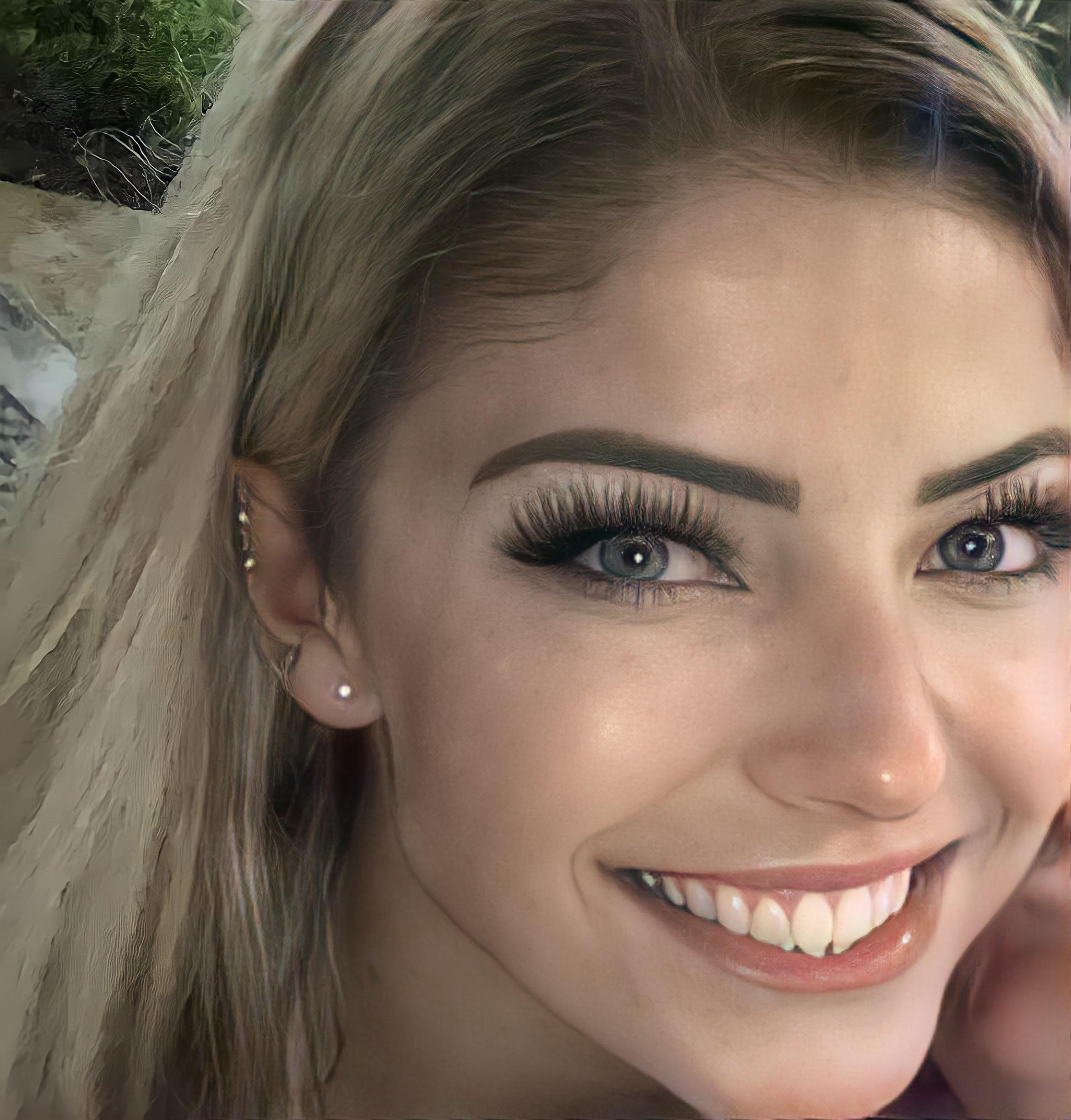 That smile though! | Scrolller