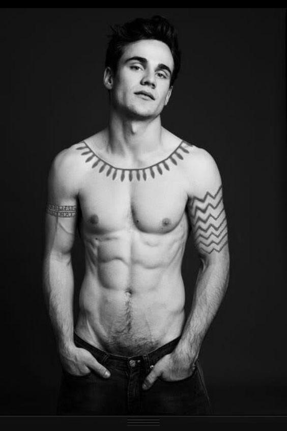 The actor Allan Hyde. He played Godric on True Blood. | Scrolller