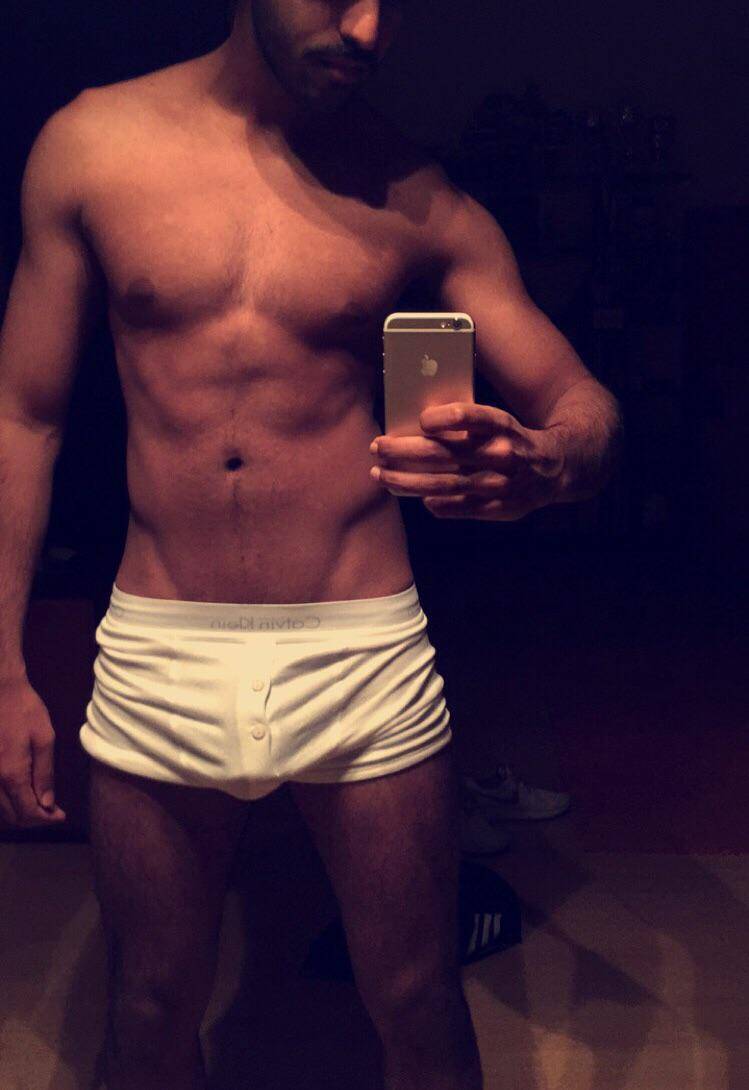 The chiseled body of an alpha, with a dick that’s stretching through to dominate | Scrolller