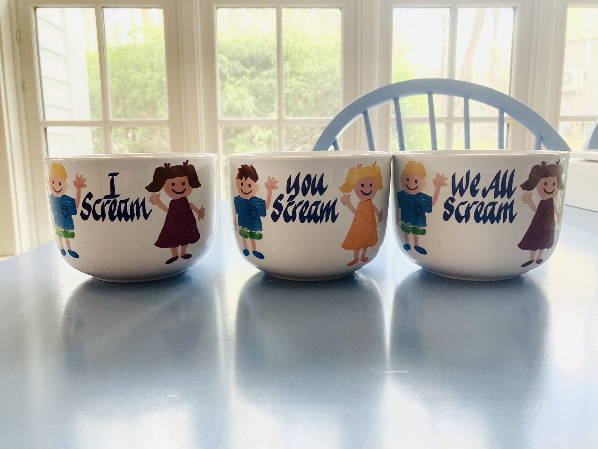 Into the void | Scrolller