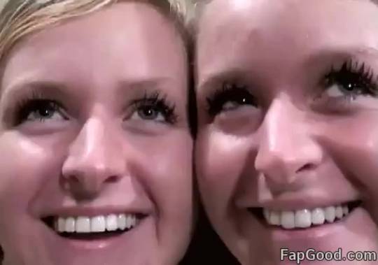 Cumslut Sisters Scrolller